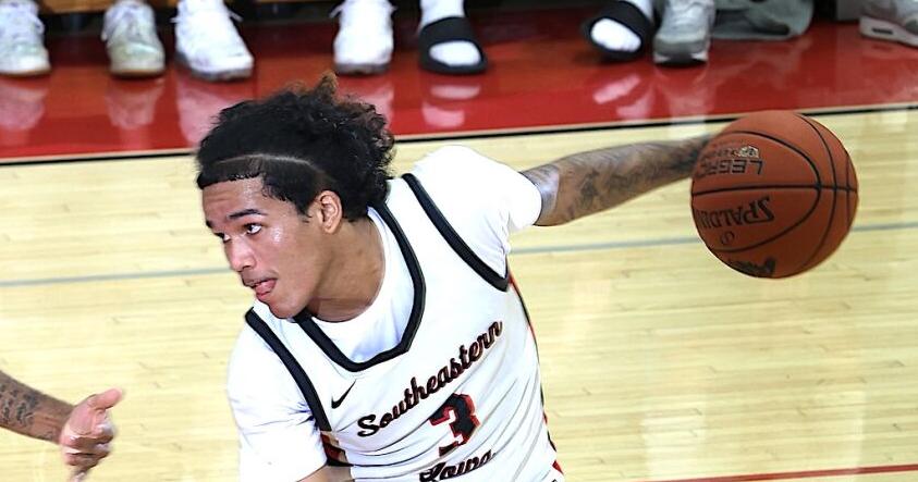 Men's basketball: SCC survives scare, advances to Region XI Tournament ...