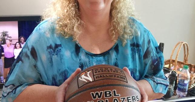 Dr. Suzanne Alt inducted into Woman’s Basketball Hall of Fame | Daily ...
