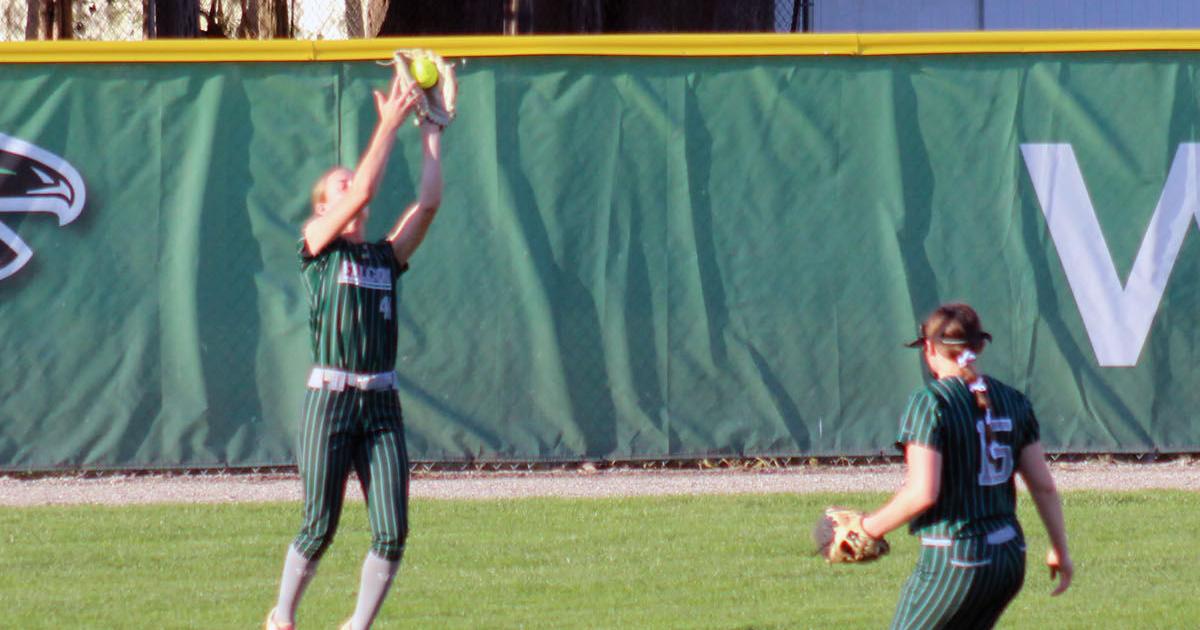 Lacie Felkins fly ball CL | The Hawk Eye - Burlington, Iowa ...