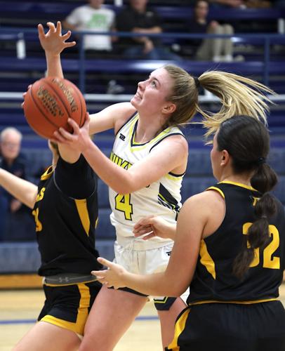 Girls basketball: Taylor Hickey takes stroll down memory lane in ...