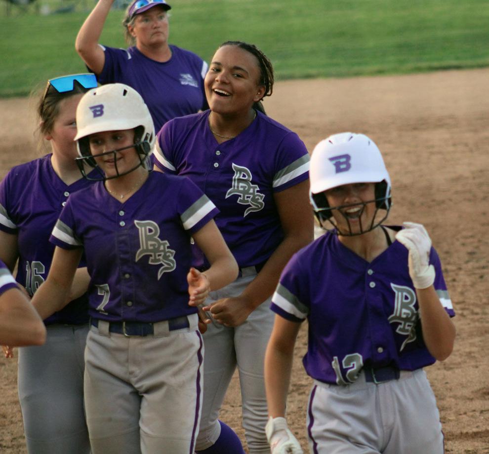 Annabelle Allen fist pump Washington | The Hawk Eye - Burlington, Iowa ...