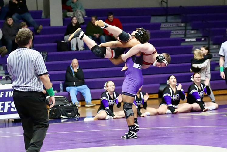 Bloodhounds sweep Chiefs away in both boys and girls | Daily Democrat ...