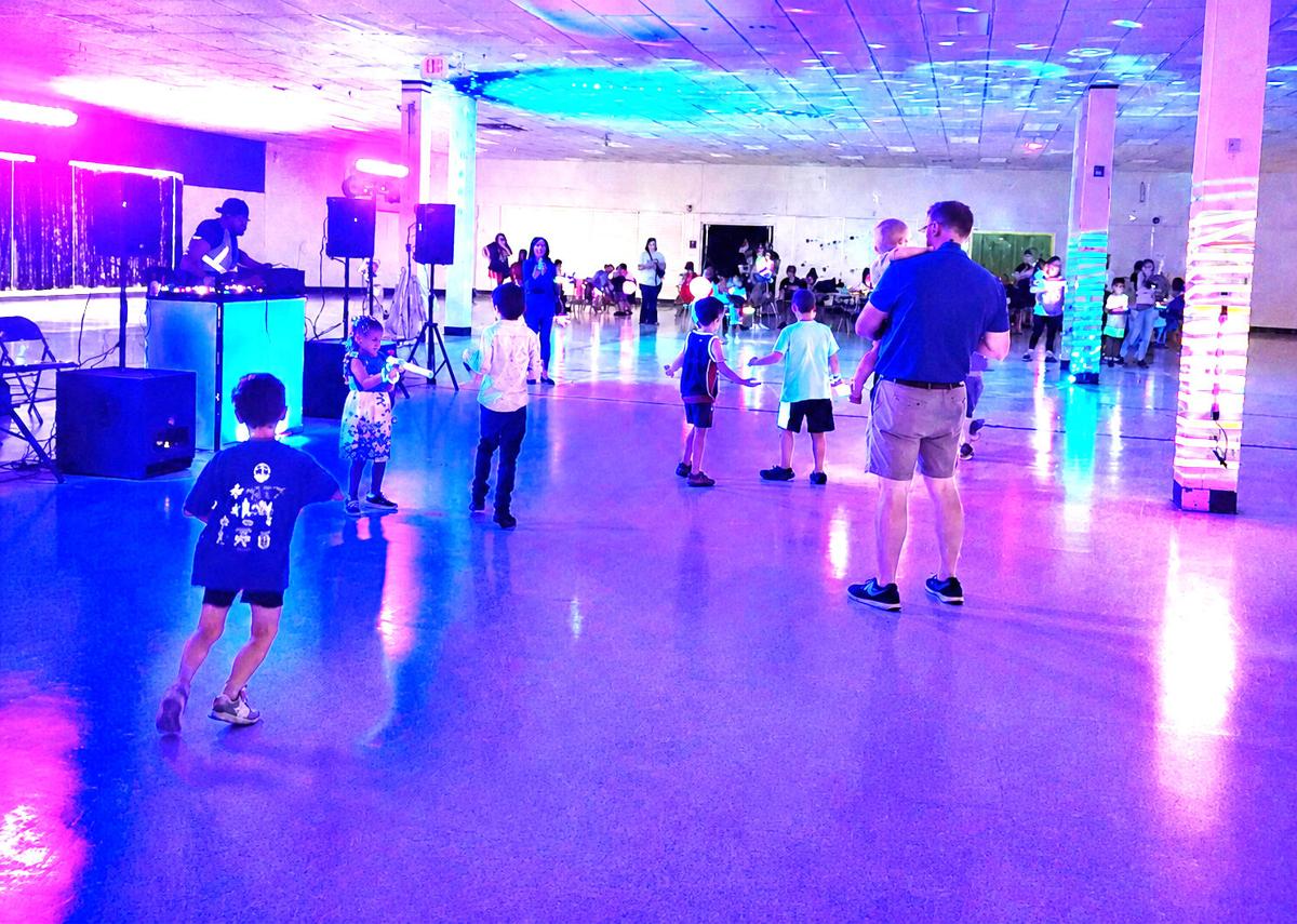 Community runs to sign up for Summer Reading at Neon Dance Party | The ...