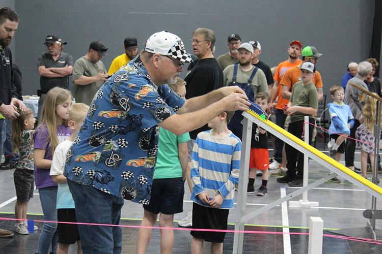 Shuman Memorial event brings out many | Daily Gate City - Keokuk, Iowa ...