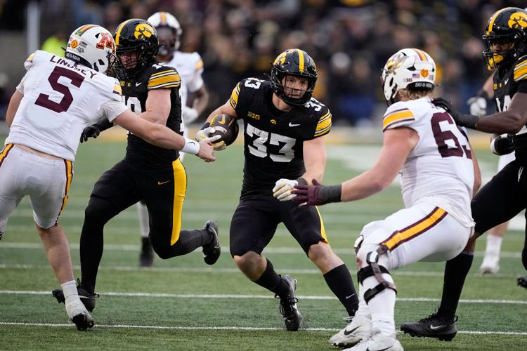 College football: Cam Buffington making most of his opportunity at Iowa ...