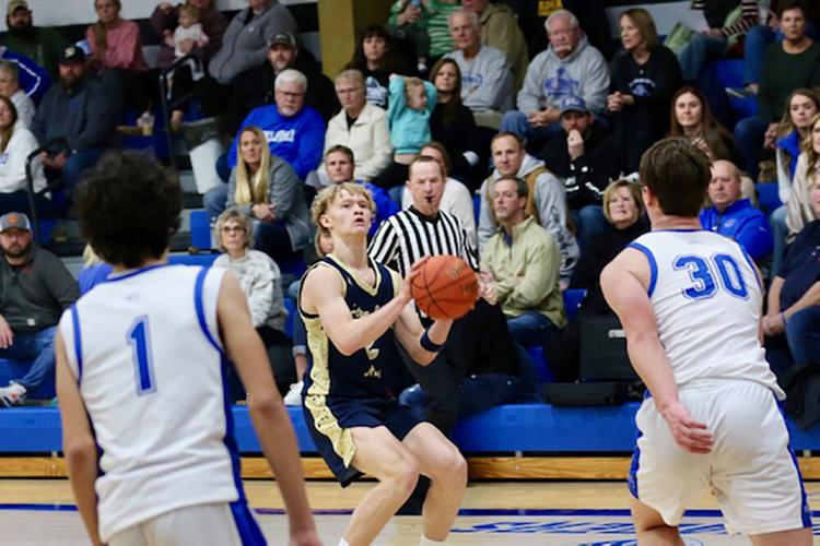Boys basketball: Notre Dame downs Holy Trinity, clinches South Division ...