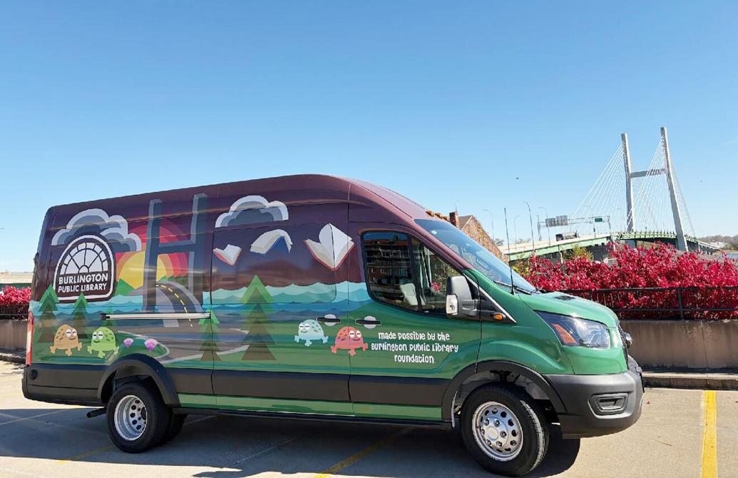 Lilly Bookmobile | The Hawk Eye - Burlington, Iowa ...