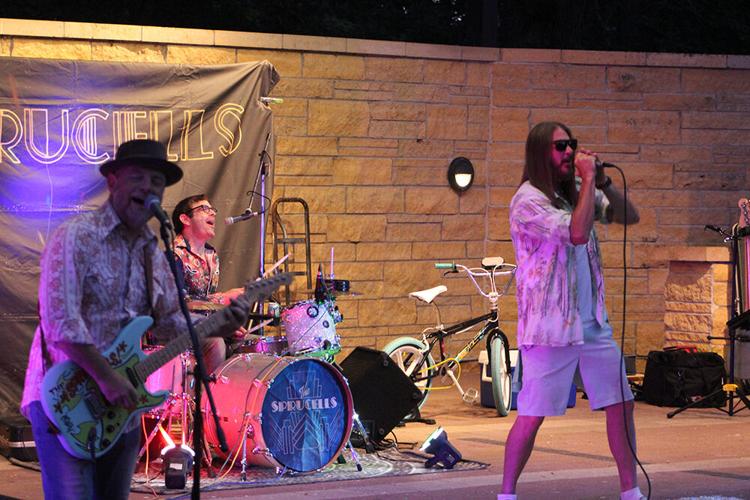 Pavilion sees support from area residents | Daily Gate City - Keokuk ...