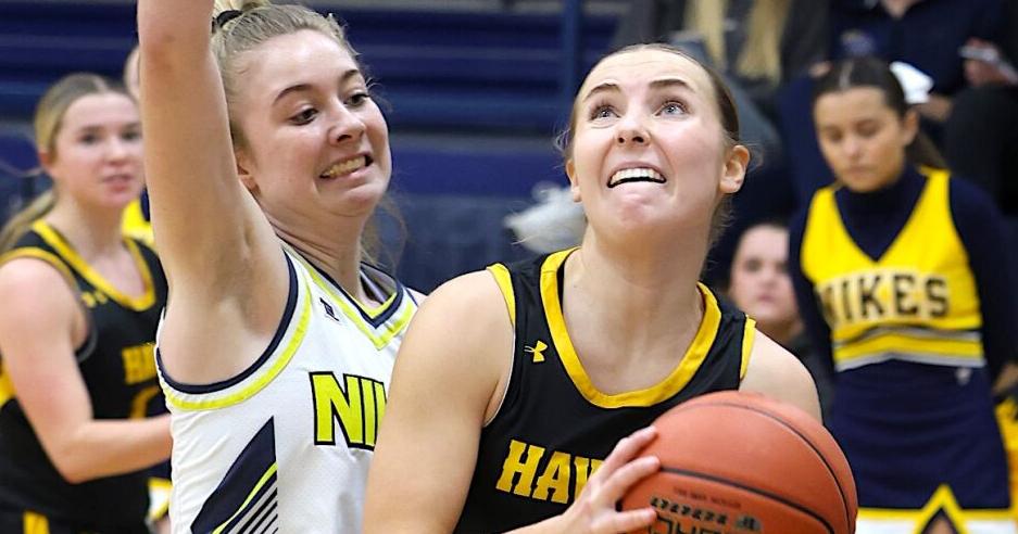 Girls basketball: Taylor Hickey takes stroll down memory lane in ...