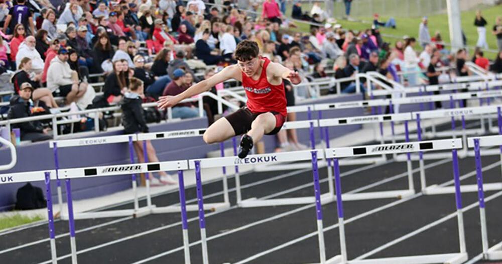 Keosippi Relays: Hounds and Hawks have success throughout night | Daily ...