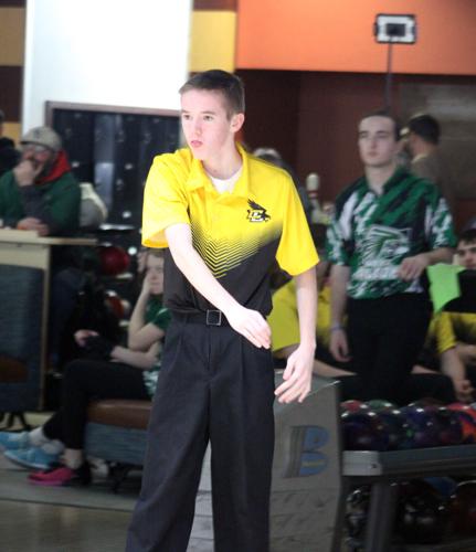 Prep bowling: Central Lee boys rally to knock off West Burlington-Notre ...