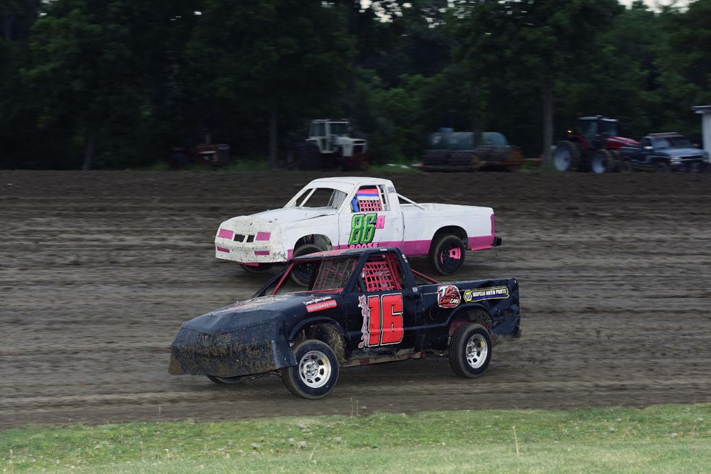 Tipps, Roose trucks 34 | The Hawk Eye - Burlington, Iowa ...
