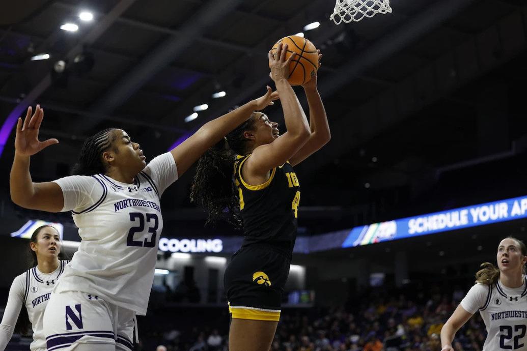 Hannah Stuelke NW | The Hawk Eye - Burlington, Iowa ...