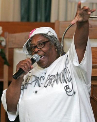 ‘Rap-N-Granny’ puts poems to work for God