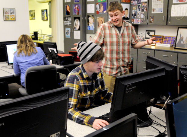 Sentinel Design Lab students expand work to community