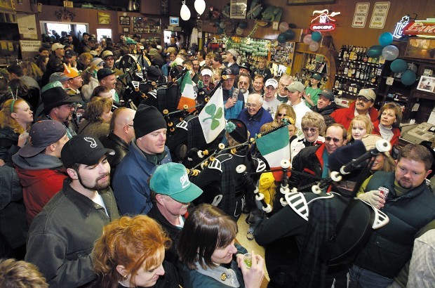 Memorabilia from Butte's M&M bar being auctioned online