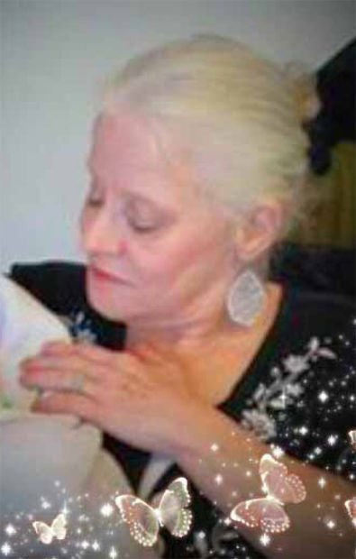 Gail Elizabeth (Garrett) Weisz