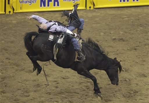 Harris tops bull riding in NFR opener