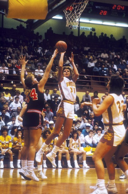 Douglass, Lisa Tinkle named to UM Hall of Fame | University of Montana ...