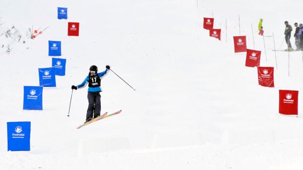 World champion freestyle skier Glen Plake visits Snowbowl