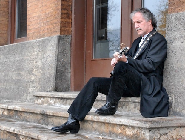 Dry milestone: Michael Purington celebrating sobriety with CD release party