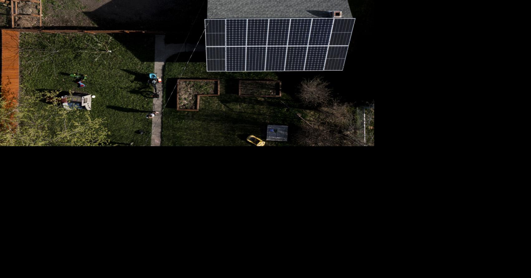 Climate Smart Missoula shows off cool building techniques