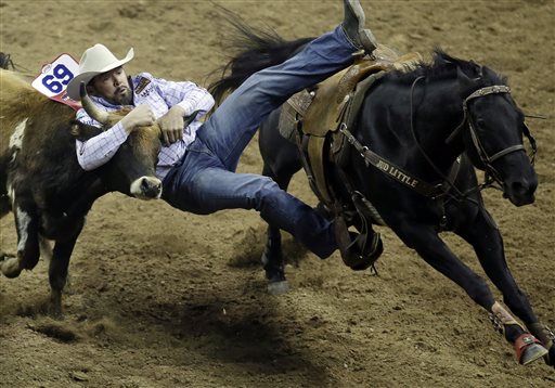 Knowles takes season steer wrestling lead at NFR | Rodeo | missoulian.com