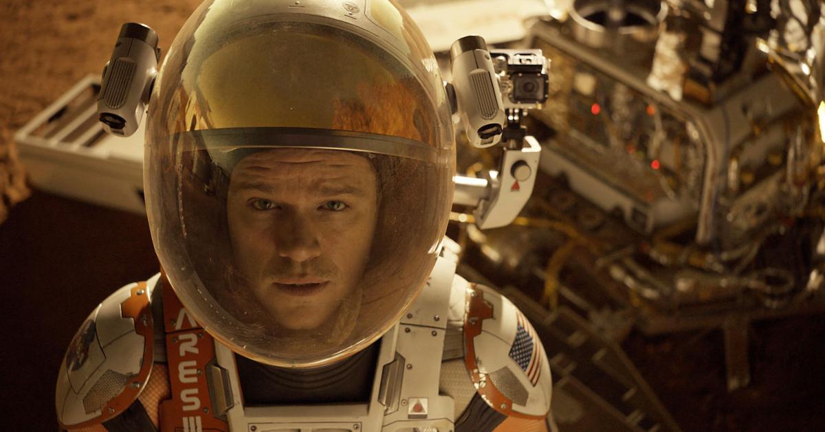 Movie review: Stranded astronaut aims to MacGyver his way back to Earth ...