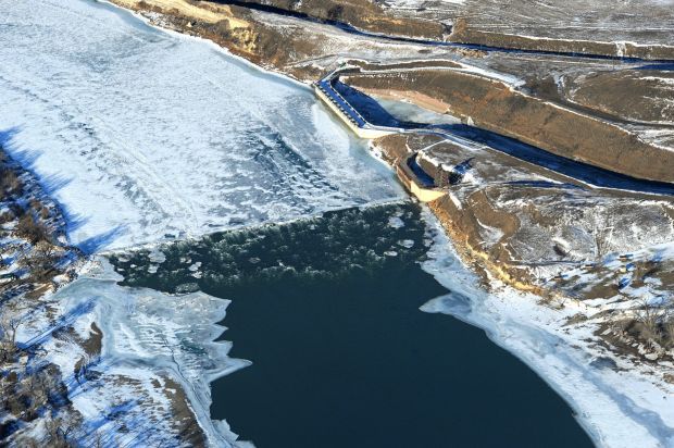 Model proves Yellowstone bypass should help sturgeon swim around dam