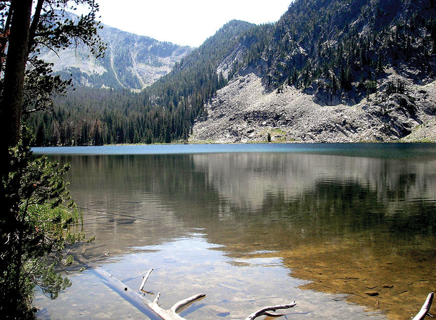 Sawtooth Lake: Spectacular views, family-friendly hiking