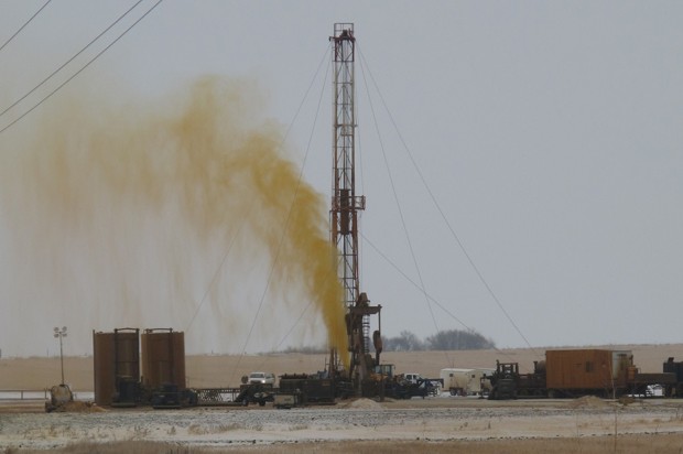 Roaring well spews oil, gas, saltwater near Lake Sakakawea