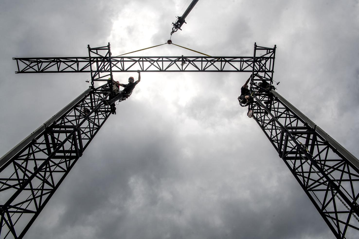 Rigging company raises stages around Montana