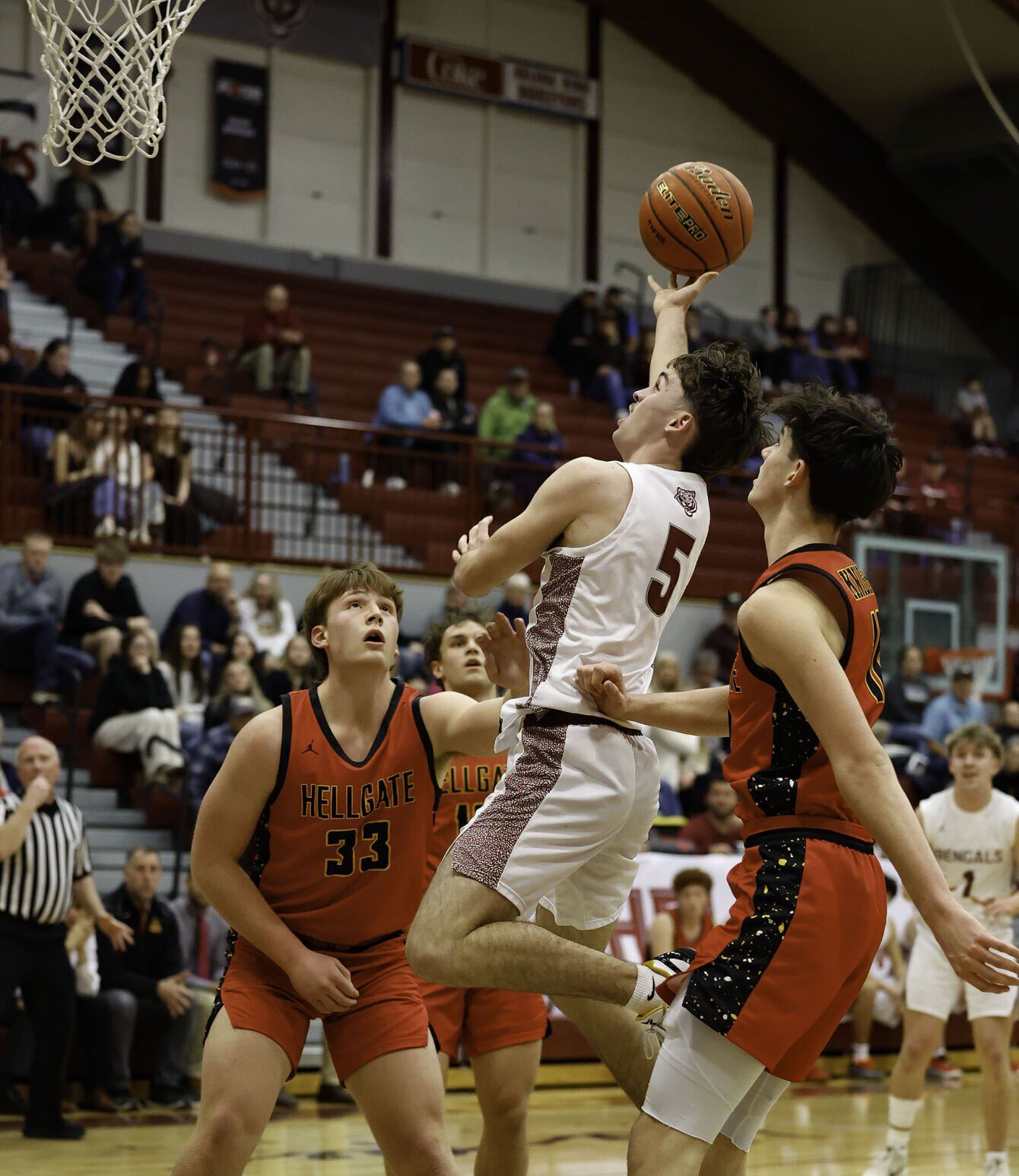 Helena High rains season-high 11 3-pointers, beats Hellgate