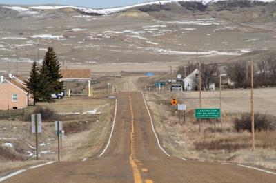 Tiny Montana town to receive $15 million for border station