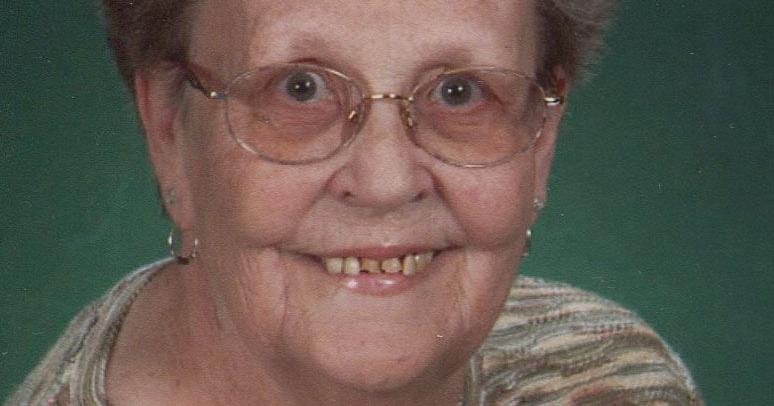 June Delores Huff Walling