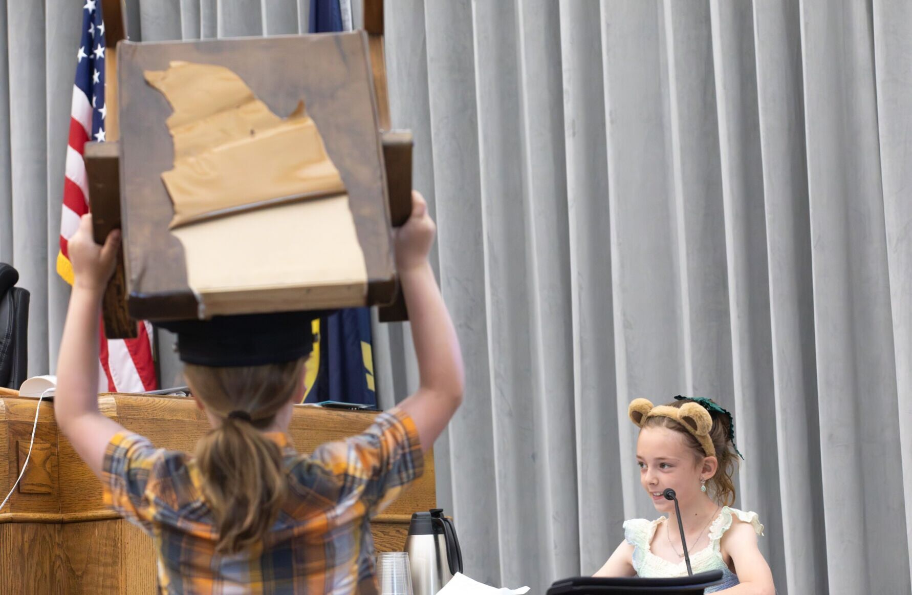 Photos: Helena student mock trial serves justice in 'Gold E. Locks v. 3 ...