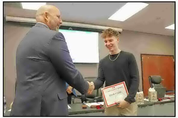 Page D08 | E-edition | missourian.com
