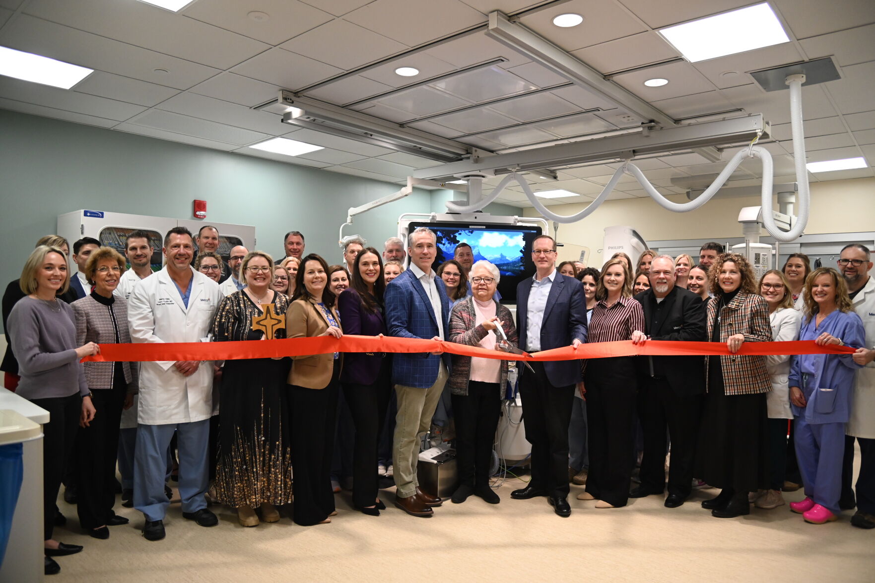 Mercy dedicates $10M cath lab expansion | News | missourian.com