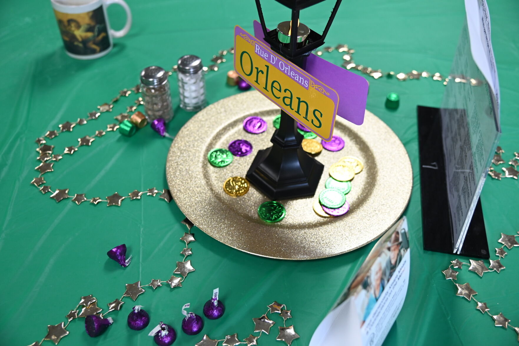 PHOTO GALLERY: Washington Senior Center celebrates Mardi Gras | Local ...