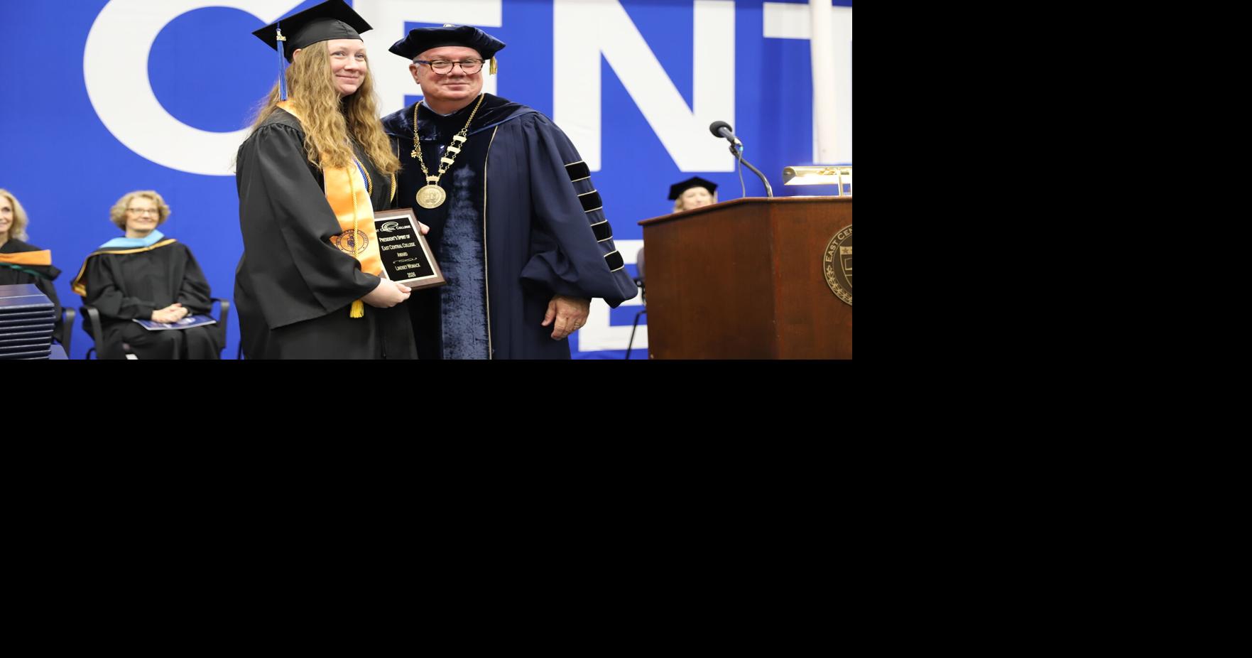 Lindsey Womack honored with ECC commencement award | News | missourian.com