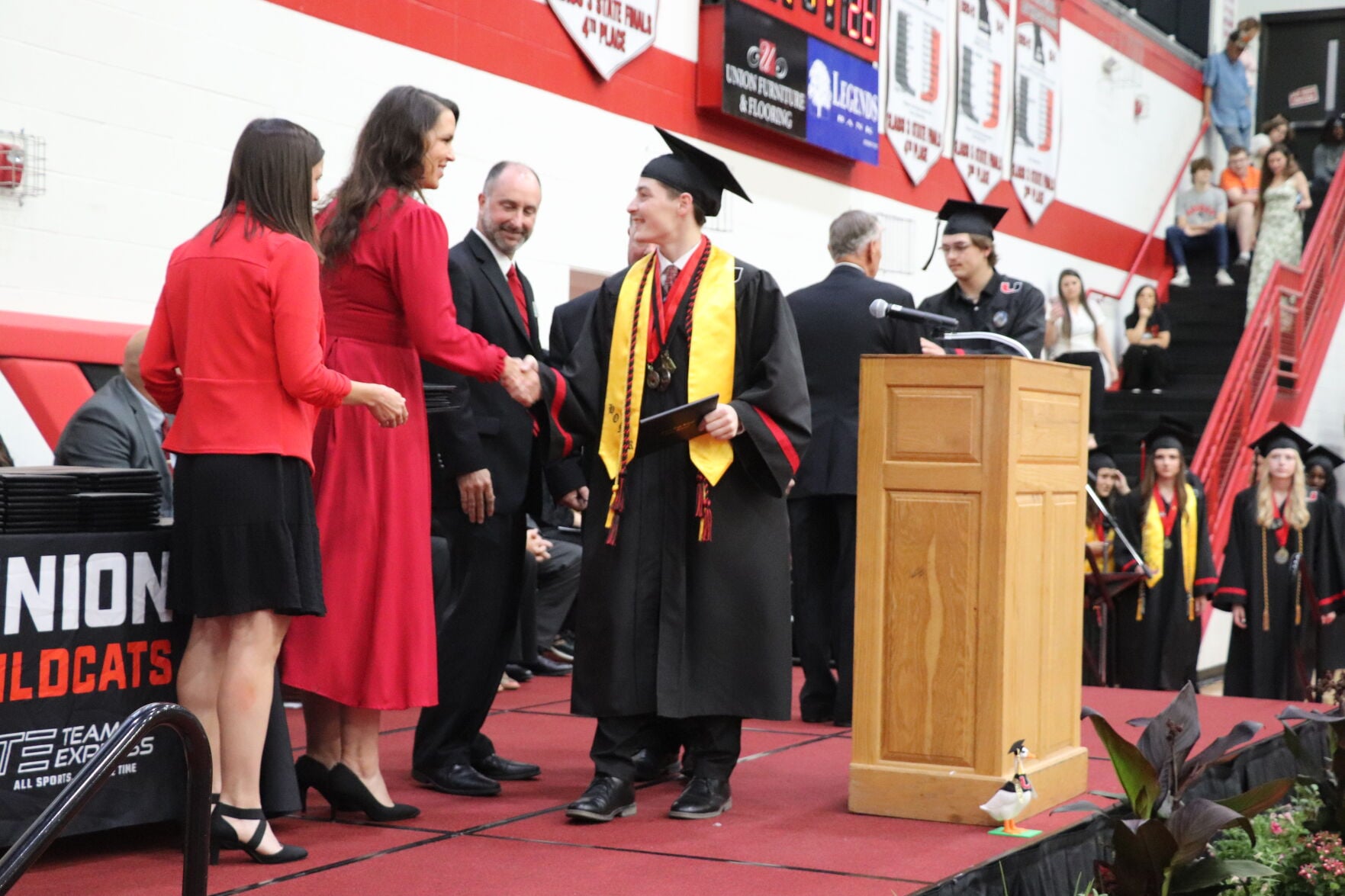 215 Union Wildcats graduate from den | Local News | missourian.com