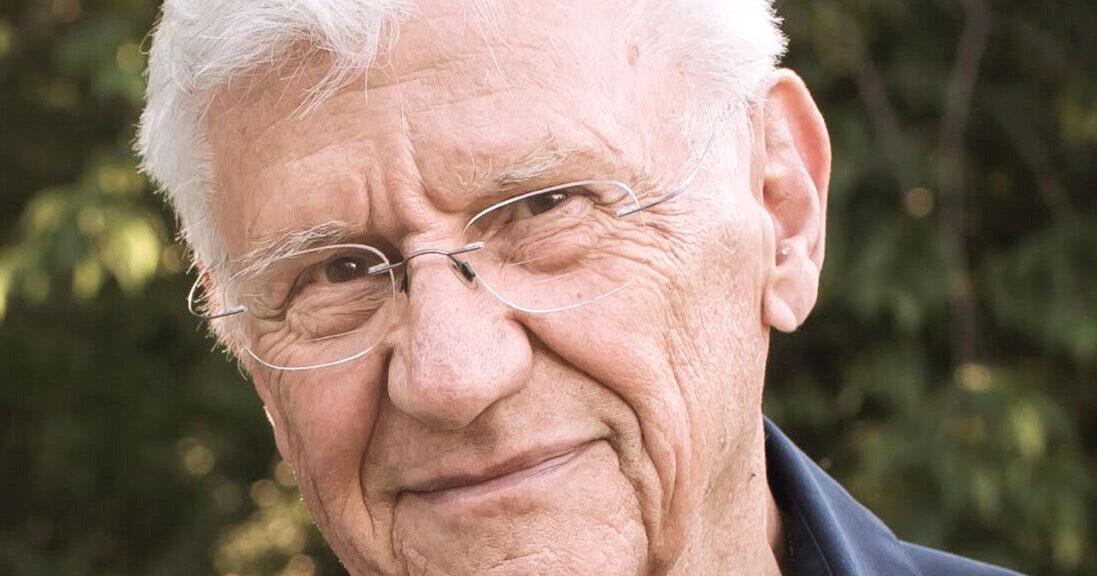 Lee M. Adams | Obituaries | missourian.com