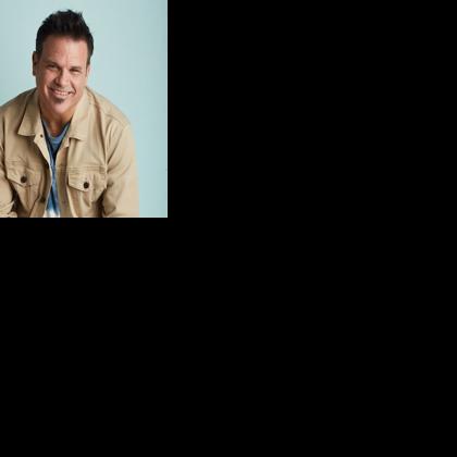Comedian Mickey Bell to use laughter to help with mental health at ...