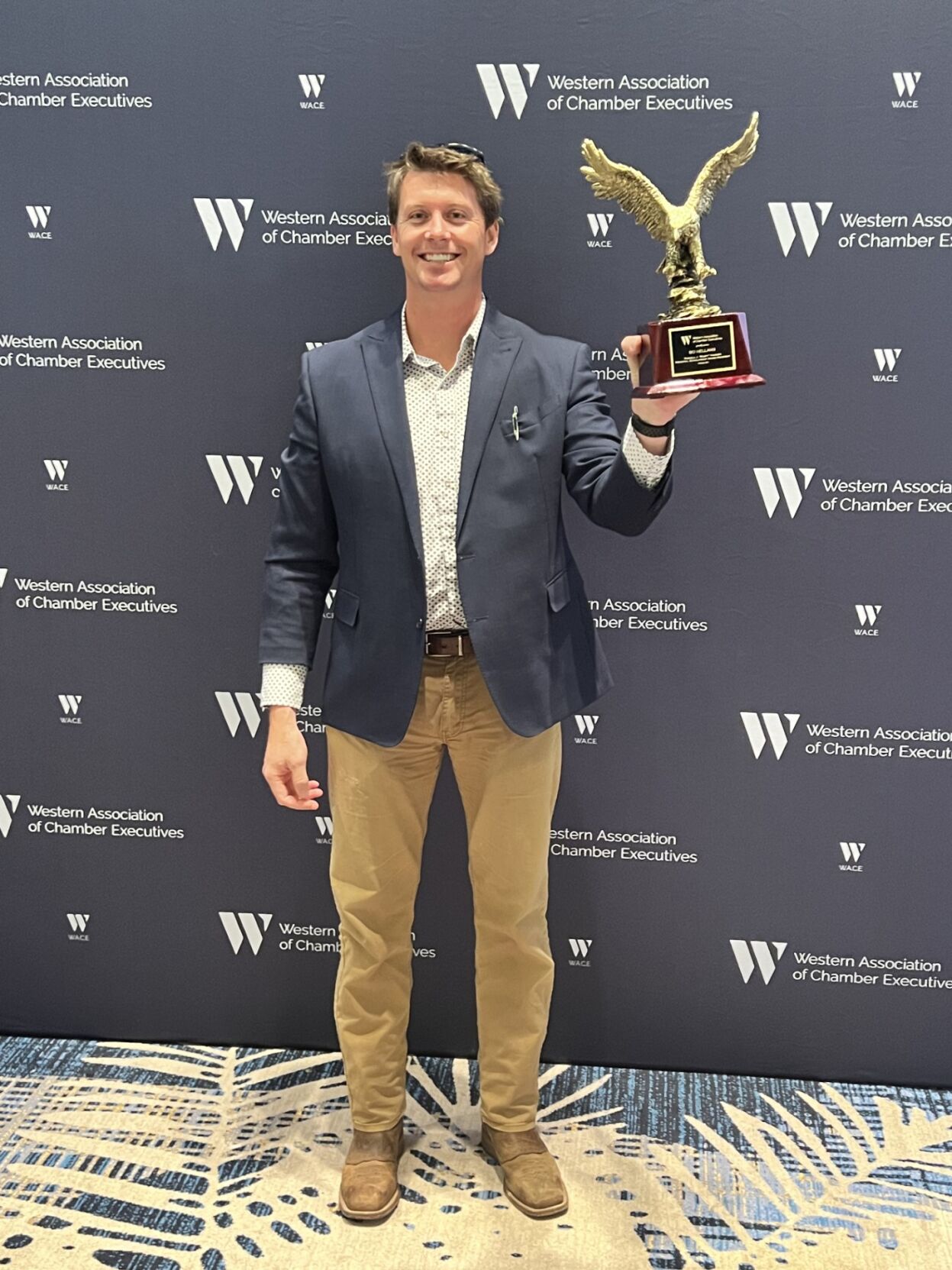 Hellams earns WACE award | News | mohavedailynews.com