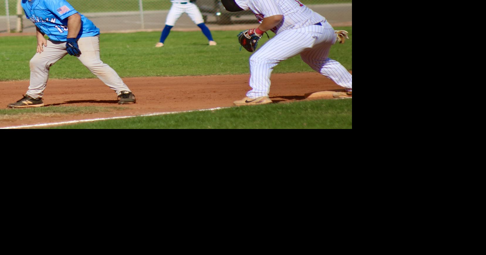 Photos: MALC Baseball vs Laughlin, March 26 | News | mohavedailynews.com