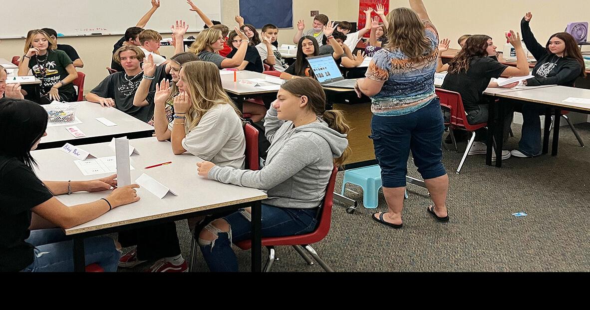 CRUHSD back in the classroom | News | mohavedailynews.com