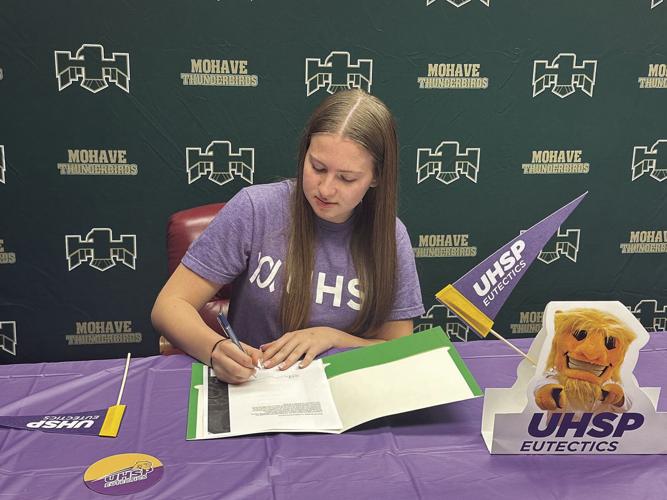 Bayleigh Colianno officially signs to play college soccer | News ...