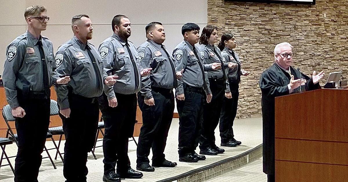 Mohave County Sheriff's Office celebrates graduation of Detention ...