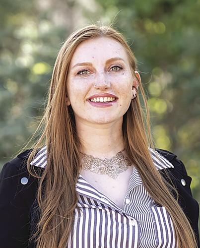 Two MCC students win $1,000 scholarship | News | mohavedailynews.com