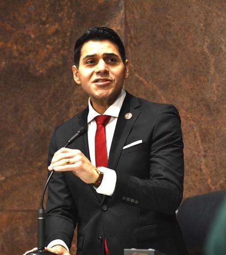 Despite veto threat, Mongtenegro introduces another version of House ...